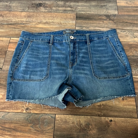 torrid | Shorts | Torrid Jean Shorts | Poshmark